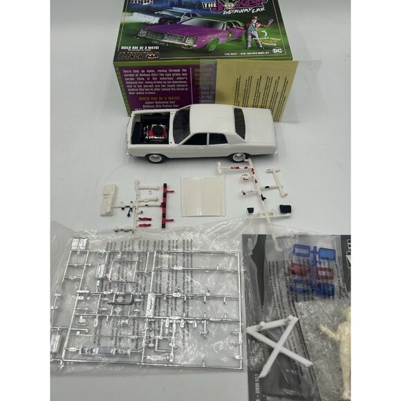 MPC by Round 2 | Toys | Mpc 977 Dodge Monaco The Joker Getaway Car 125 ...
